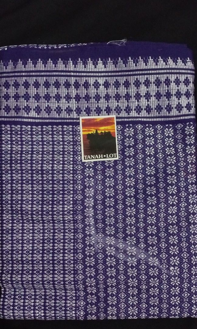 Kain songket nasional, Fesyen Wanita, Pakaian Wanita, Lainnya di Carousell