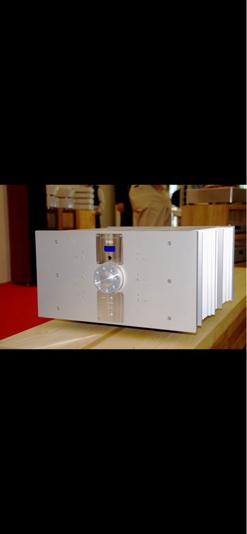 Krell FBI integrated amplifier, 音響器材, 其他音響配件及設備 - Carousell