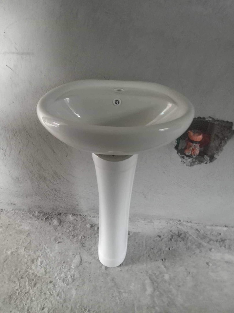 Lavatory, Furniture & Home Living, Home Improvement & Organization ...