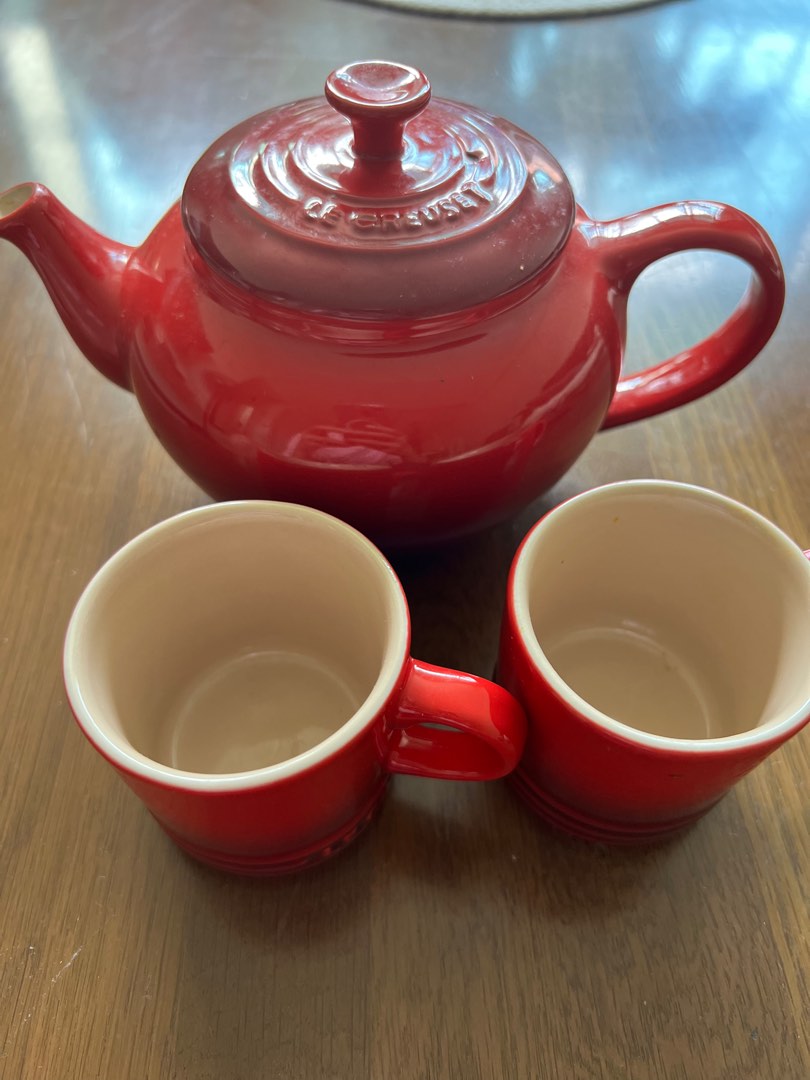 Le Creuset - Tea Cup Set, Furniture & Home Living, Kitchenware ...