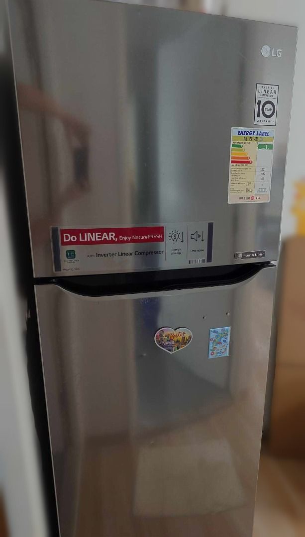 LG GN-C272SLCN 上置式冷凍型雙門雪櫃(254公升), 家庭電器, 廚房電器, 雪櫃及冰櫃 - Carousell