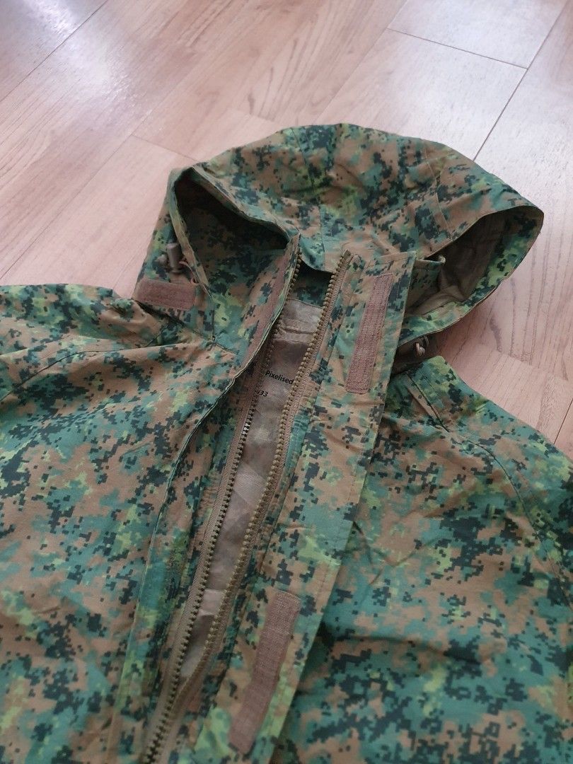 Military Gortex Jacket (SAF Raincoat), Men's Fashion, Coats, Jackets ...