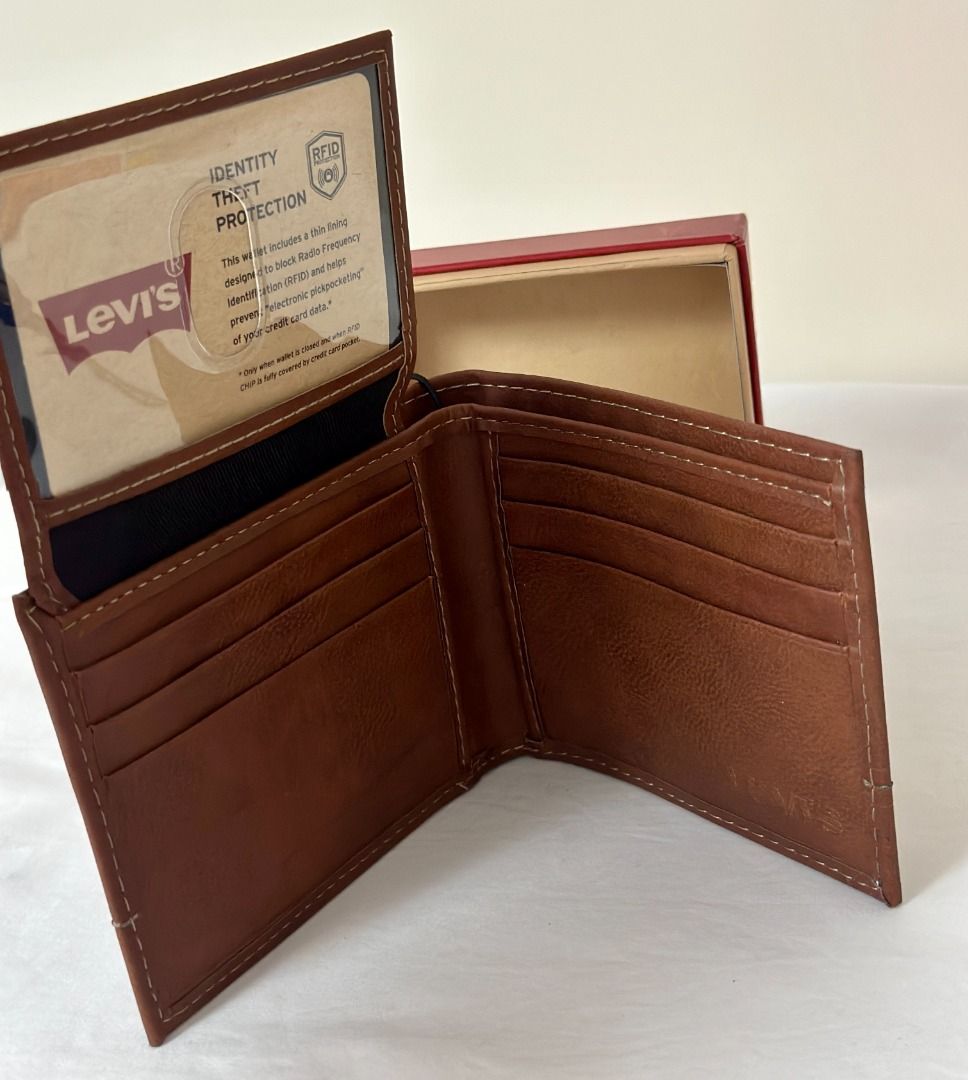 NEW! LEVI'S TAN BROWN LEATHER W/ RFID PROTECTION BILLFOLD BIFOLD MEN'S ...