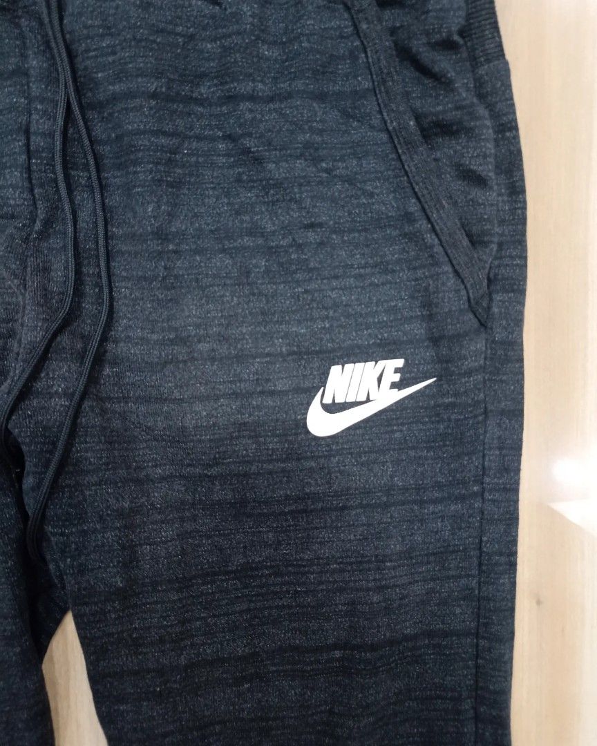 Nike Men's Jogger Blue tag, Men's Fashion, Bottoms, Joggers on Carousell