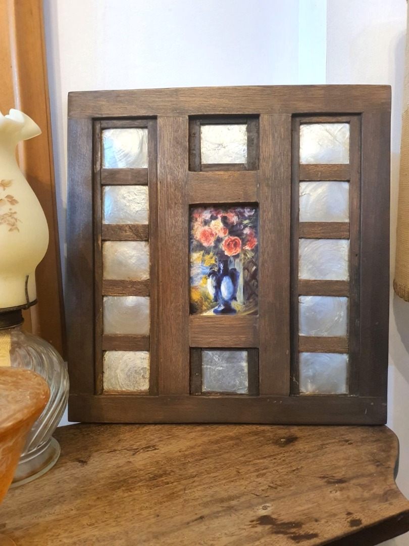 Old capiz window picture frame, Hobbies & Toys, Memorabilia ...