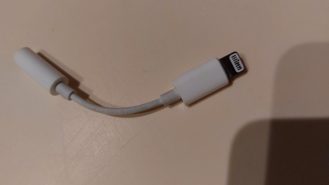 ORIGINAL Apple earpods with lightning jack adapter, Audio, Earphones on ...