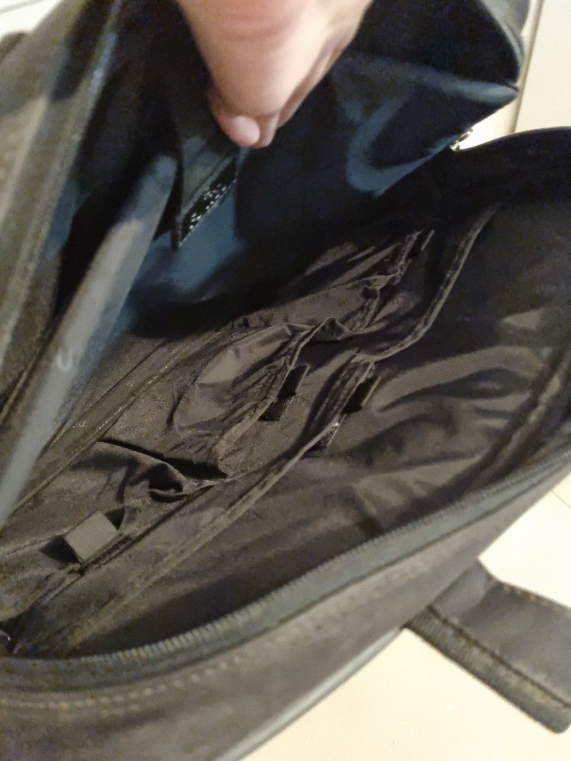 ORIGINAL FUJITSU LAPTOP BAG, Computers & Tech, Parts & Accessories ...