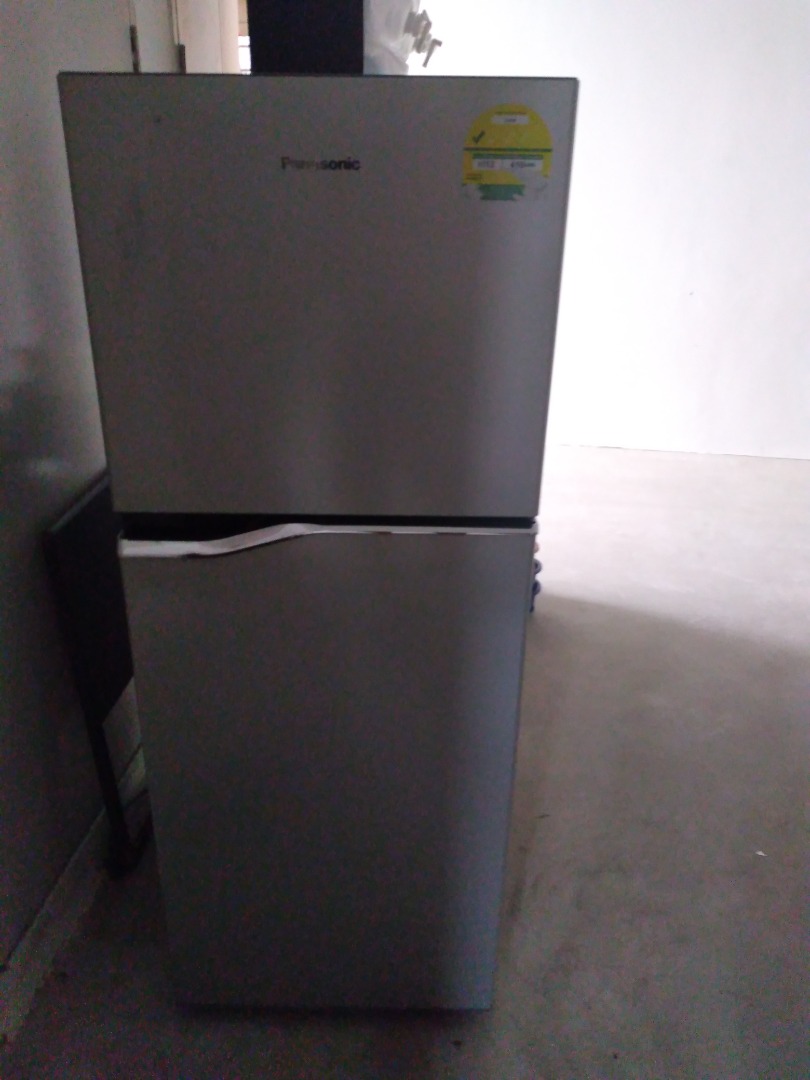 Panasonic 2 door fridge model NR-MB220, TV & Home Appliances, Kitchen Appliances, Refrigerators ...