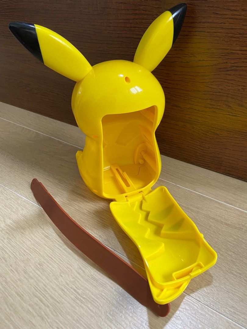Pikachu Carrier box, Hobbies & Toys, Memorabilia & Collectibles, Fan ...