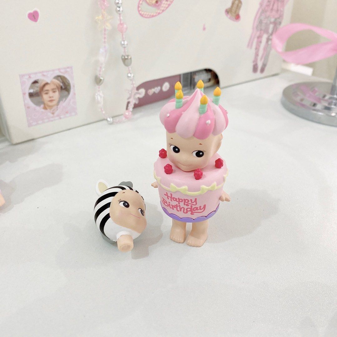 RASPBERRY PINK CAKE SONNY ANGEL SET, Hobbies & Toys, Toys & Games on ...