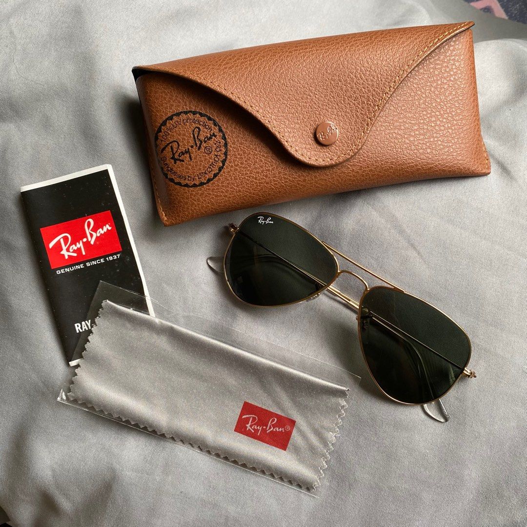 Ray Ban Small Aviator in Gold, Women's Fashion, Watches & Accessories ...