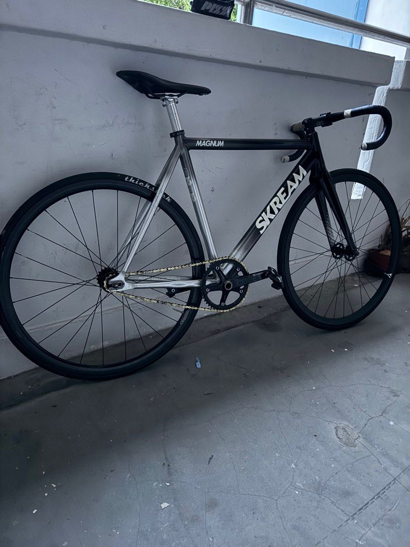 skream magnum LE Edition full bike, Sports Equipment, Bicycles & Parts, Bicycles on Carousell