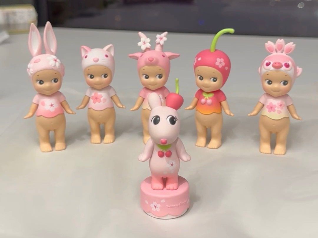 Sonny Angel Robby | Cherry Blossom 2019, Hobbies & Toys, Toys & Games ...