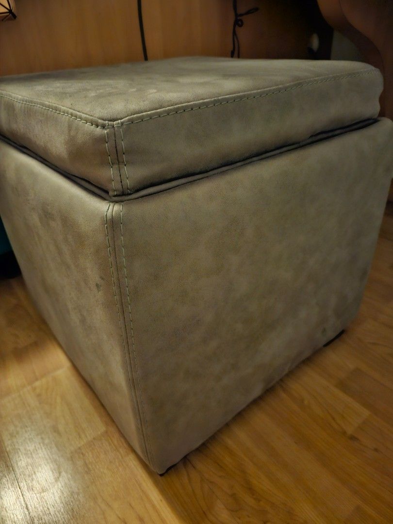 Storage chair, Furniture & Home Living, Furniture, Chairs on Carousell