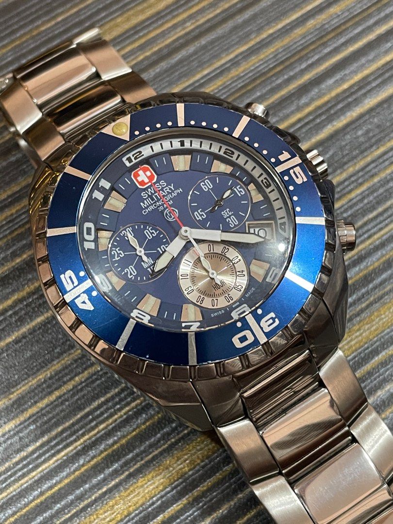 Swiss Military Hanowa Chronograph Blue Bezel, Men's Fashion, Watches ...