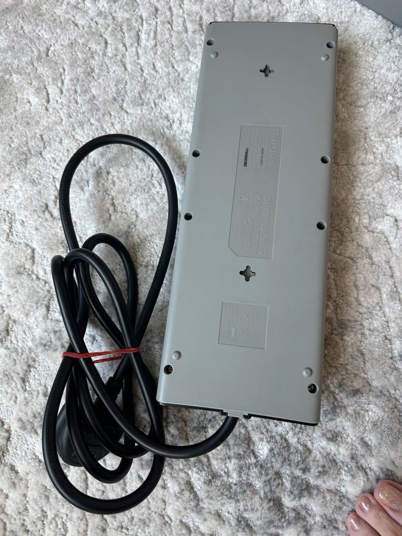 Targus Smart Surge 6 with 4 USB ports, Computers & Tech, Parts & Accessories, Cables & Adaptors ...