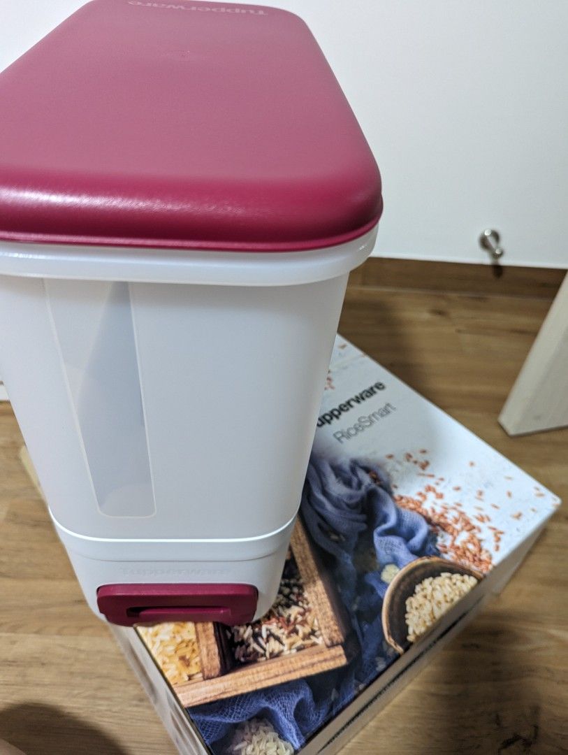 Tupperware Rice Container, Furniture & Home Living, Kitchenware ...