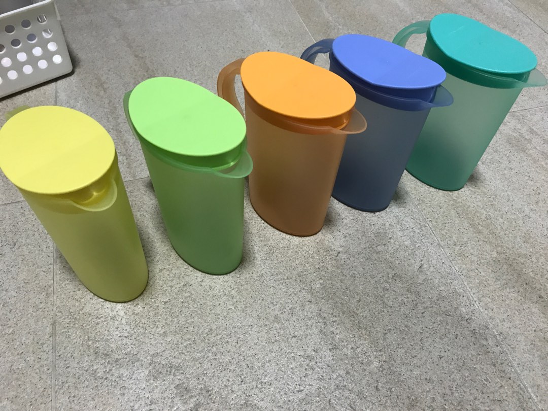 Tupperware Sauce dispenser, Furniture & Home Living, Kitchenware ...