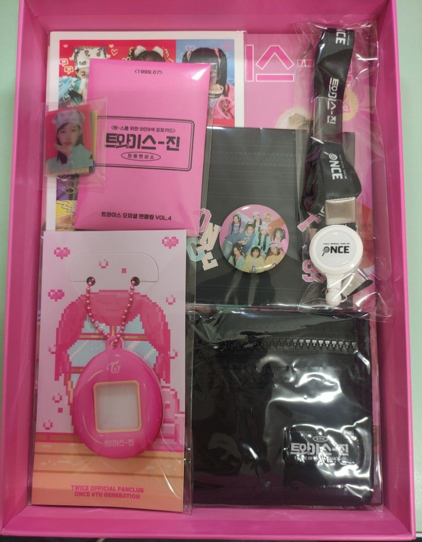 Twice 4th Gen Fanclub Kit Tingi, Hobbies & Toys, Memorabilia ...