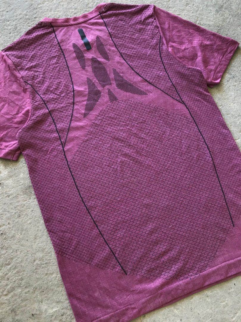 Under Armour Celliant, Men's Fashion, Tops & Sets, Tshirts & Polo ...