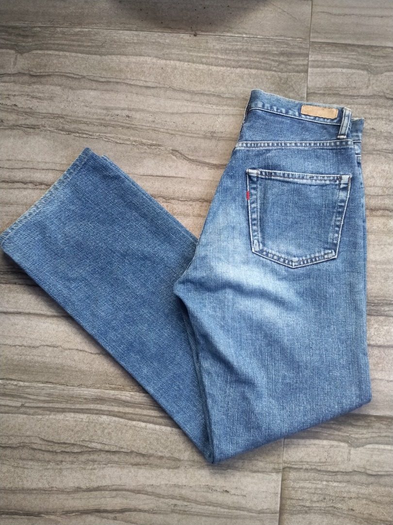 Unknown pants, Men's Fashion, Bottoms, Jeans on Carousell