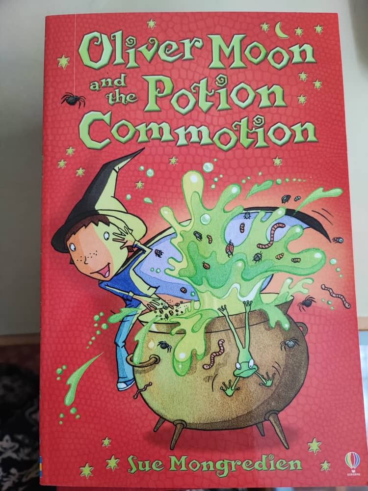 Usborne Oliver Moon series 12 books, Hobbies & Toys, Books & Magazines ...