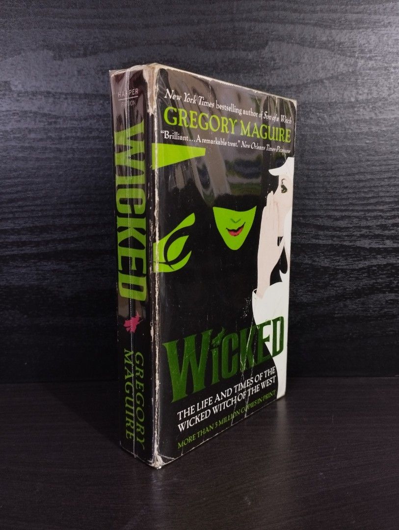 Wicked: The Life and Times of the Wicked Witch of the West by Gregory ...