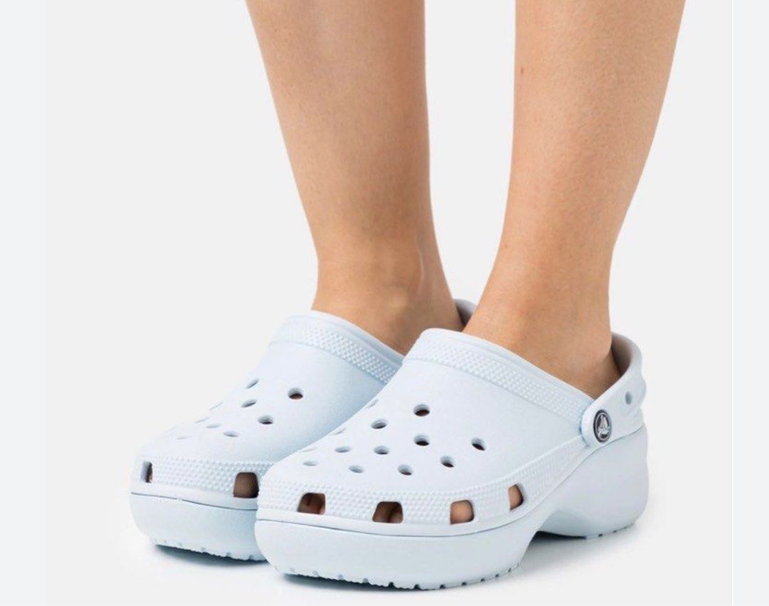 WOMEN'S CLASSIC PLATFORM CLOG BLUE, Women's Fashion, Footwear ...