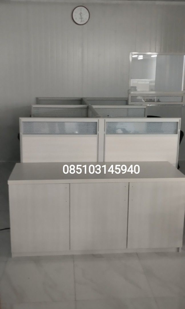 Workstation meja custom lapis hpl, Perabotan Rumah di Carousell