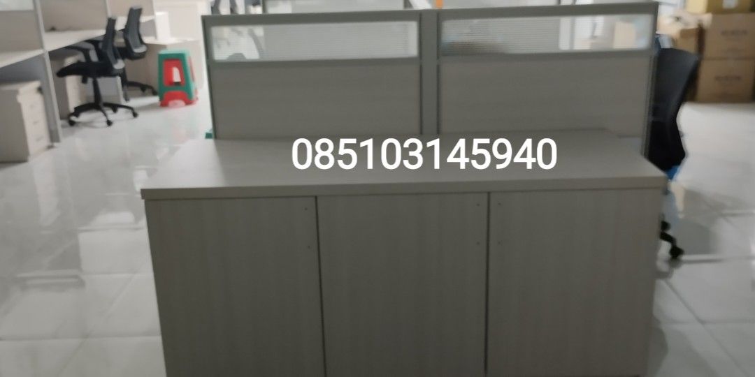 Workstation meja custom lapis hpl, Perabotan Rumah di Carousell