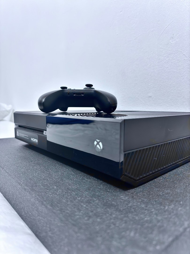 Xbox One 500GB, Video Gaming, Video Game Consoles, Xbox on Carousell
