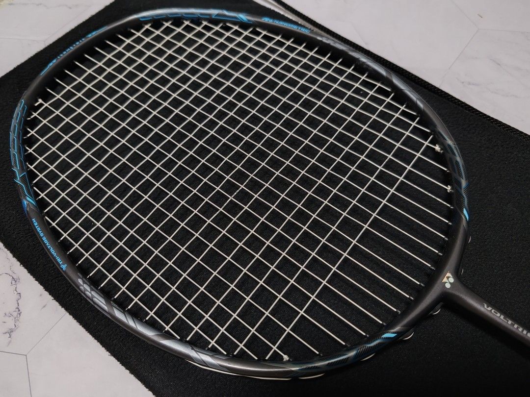 Yonex Voltric Z Force 2 II Badminton Racket, Sports Equipment, Sports ...