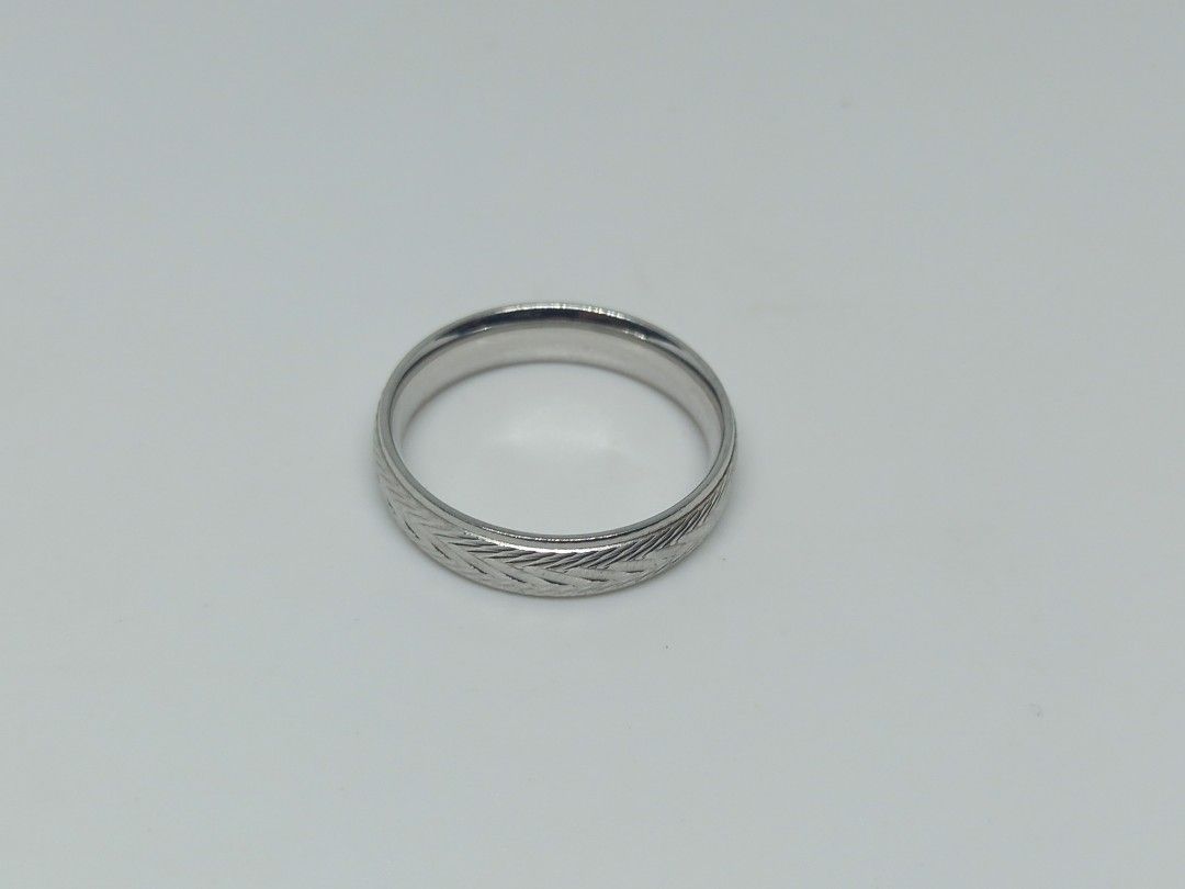 925 Silver Ring Embedded with Design For Men, Men's Fashion, Watches ...