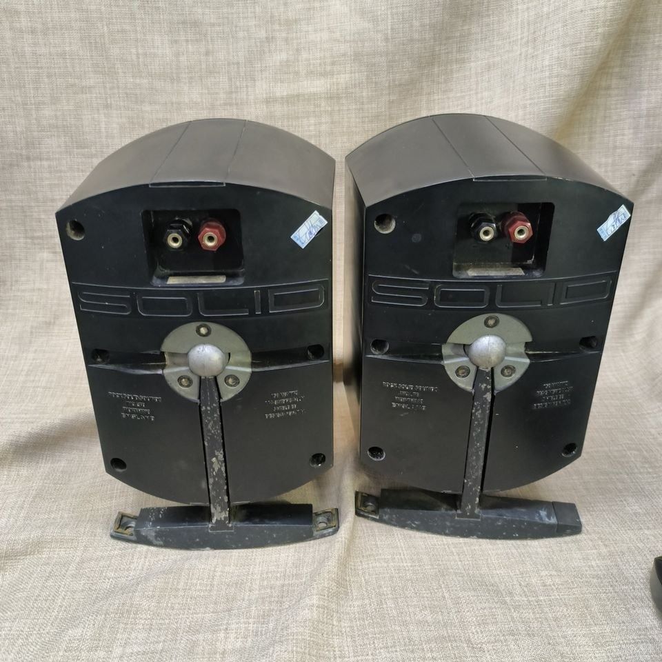 英國 B&W solid speakers, 音響器材, 其他音響配件及設備 - Carousell