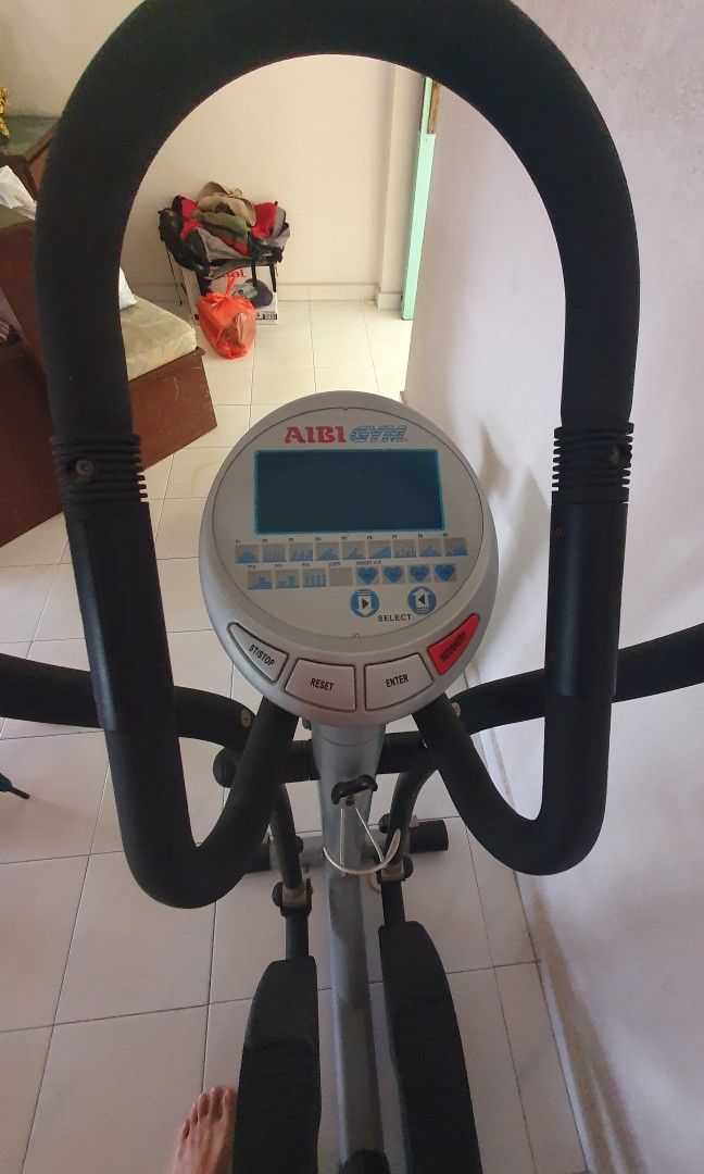 AIBI Gym Elliptical, Sports Equipment, Exercise & Fitness, Cardio & Fitness Machines on Carousell