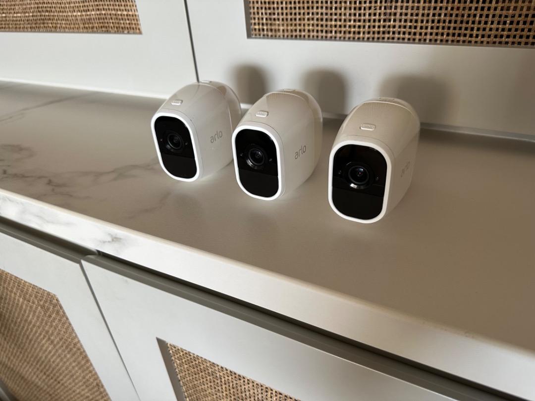Arlo 2 - base station and 3 cameras, Furniture & Home Living, Security ...