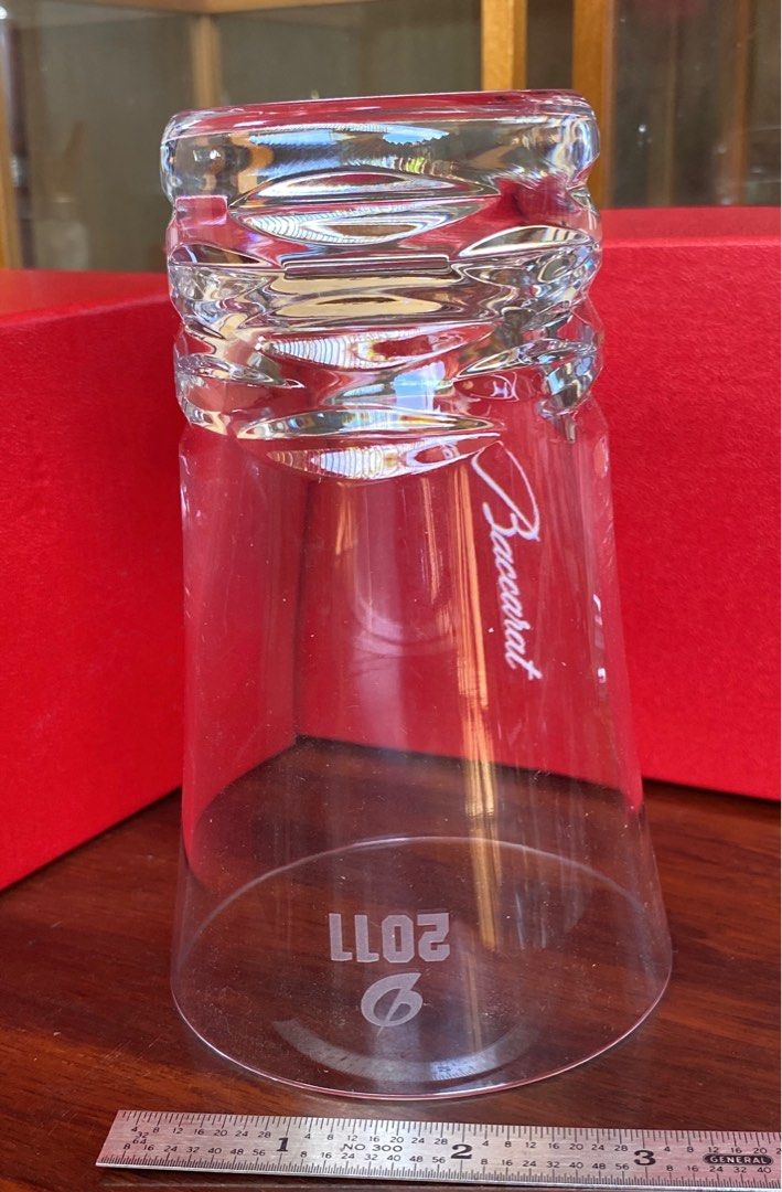 Baccarat Drinking Glass Sign & Hallmark with Original Box, Hobbies ...