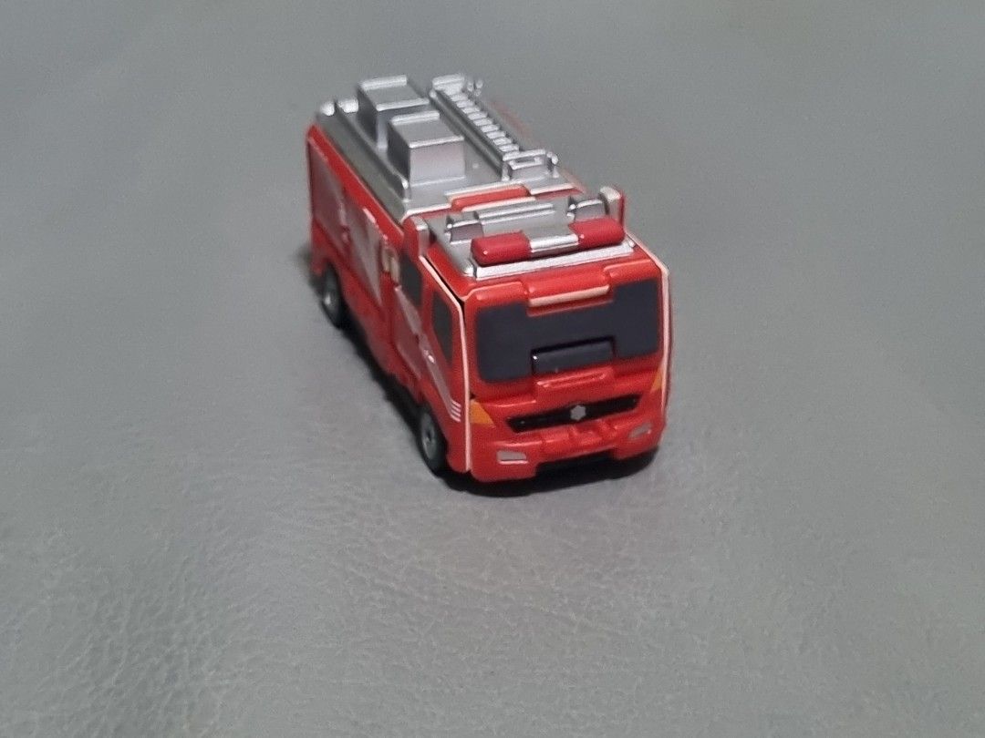 Bandai VooV VS09 Transforming Toy Car [Hino Ranger (Huka Dump Truck) - III Type Rescue Tool Car ...