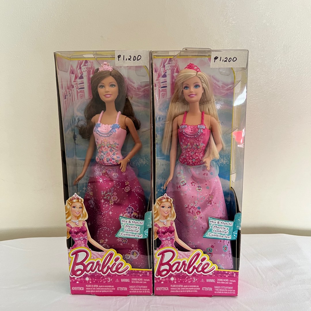 Barbie Set, Hobbies & Toys, Toys & Games on Carousell