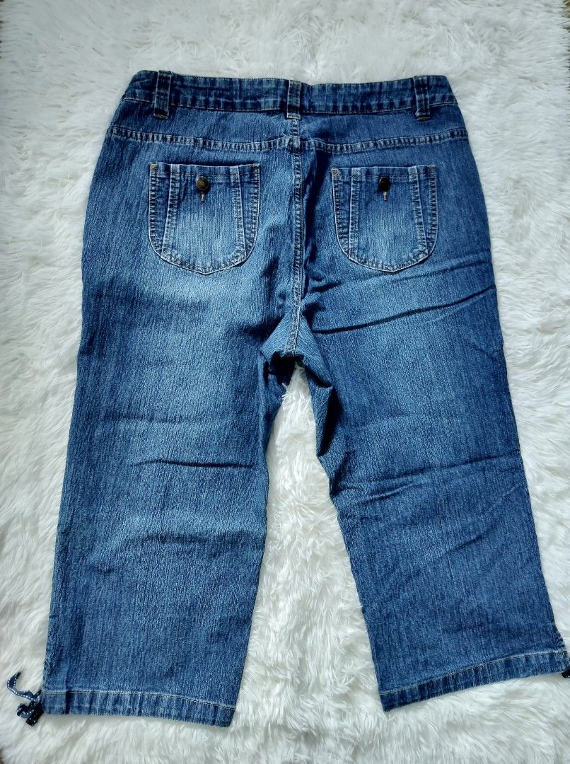 Basic Edition Plus size Capri Denim Pants, Women's Fashion, Bottoms ...
