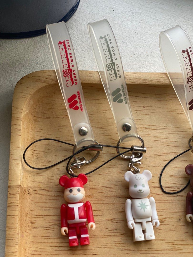 Bearbrick Christmas Mos Burger Set, Hobbies & Toys, Memorabilia ...