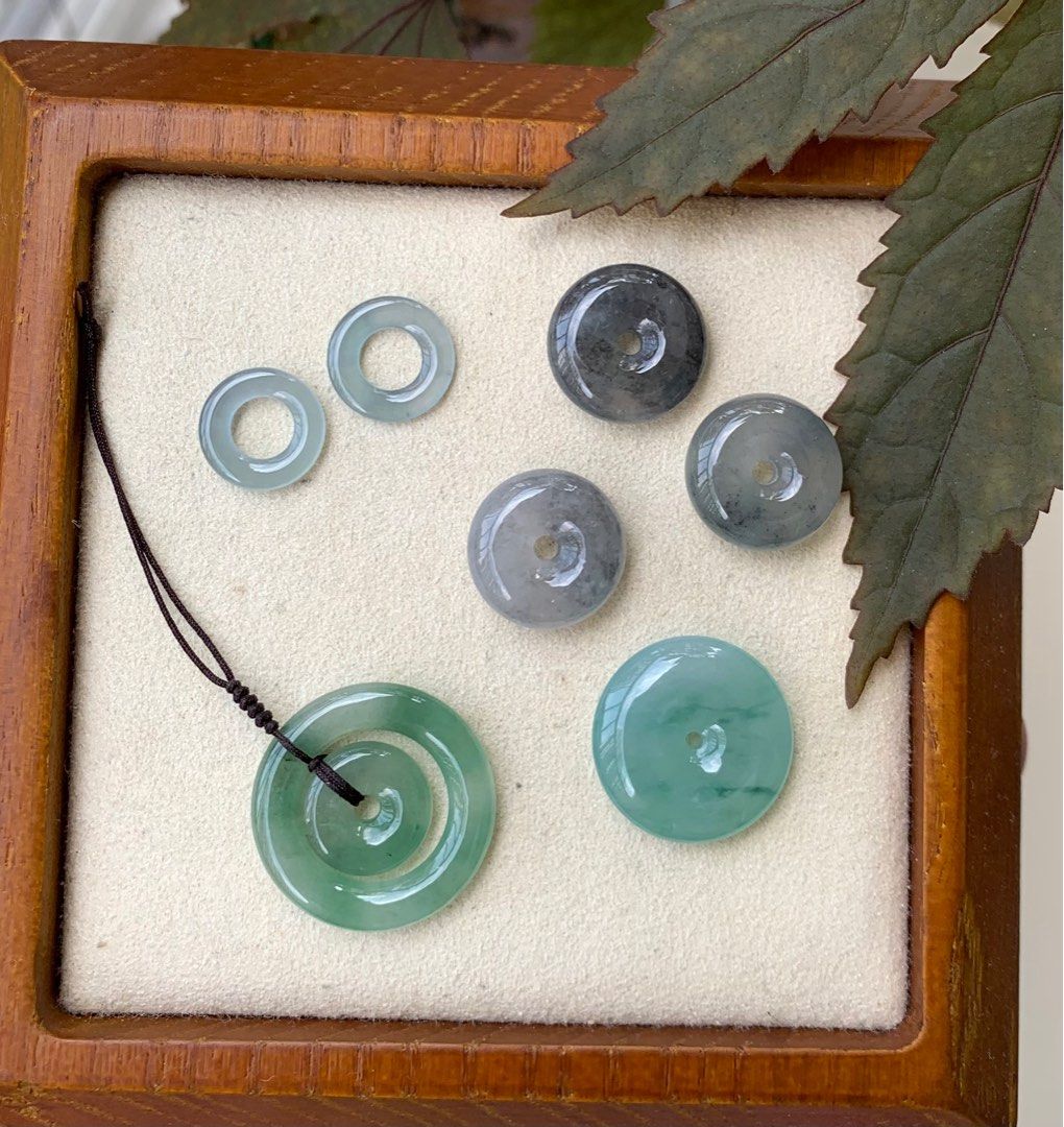 Beautiful icy Ping Ann Kuo, Women's Fashion, Jewelry & Organisers ...