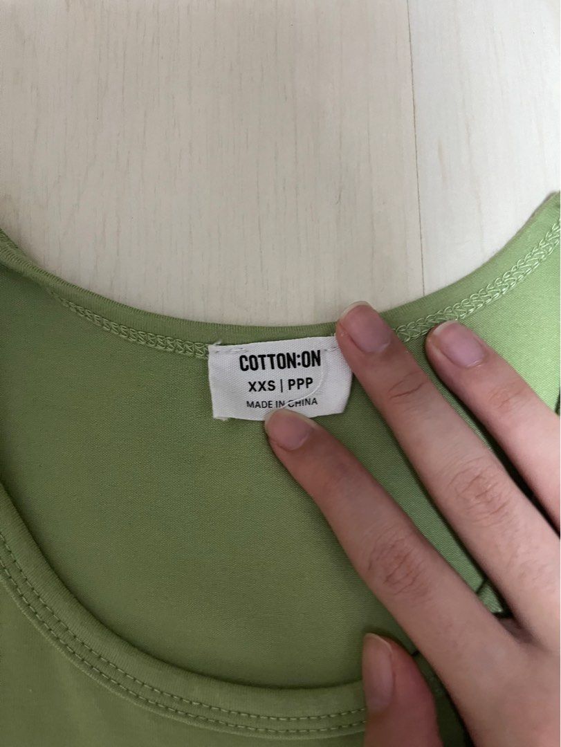 BN Body-con green dress, Women's Fashion, Dresses & Sets, Dresses on ...