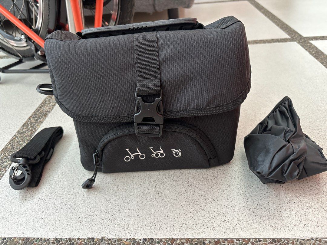 Brompton front block bag, Sports Equipment, Bicycles & Parts, Bicycles ...