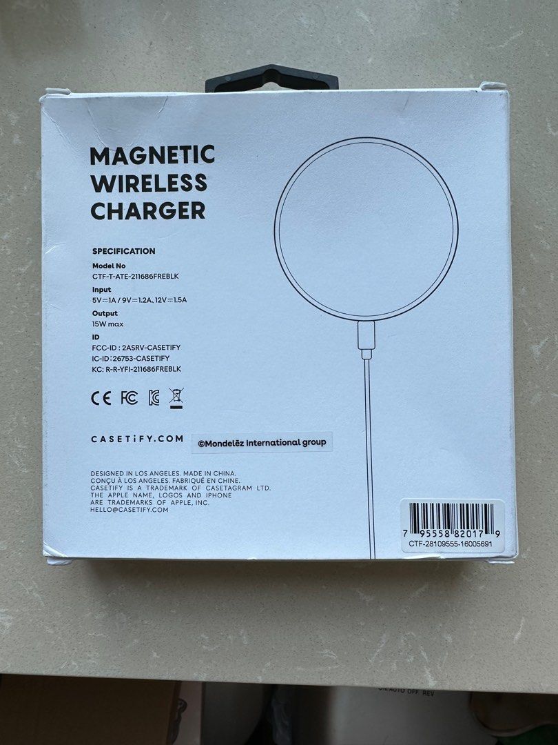 CASETiFY Oreo MagSafe charger 磁吸電話义電器 (己絕版), 手提電話, 電話及其他裝置配件, 充電器及電線 ...