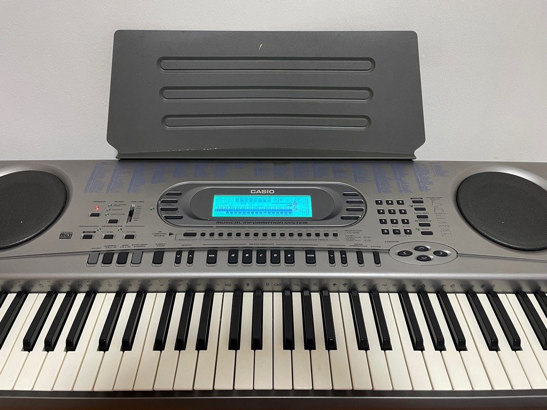 Casio Keyboard WK1800, Hobbies & Toys, Music & Media, Musical ...
