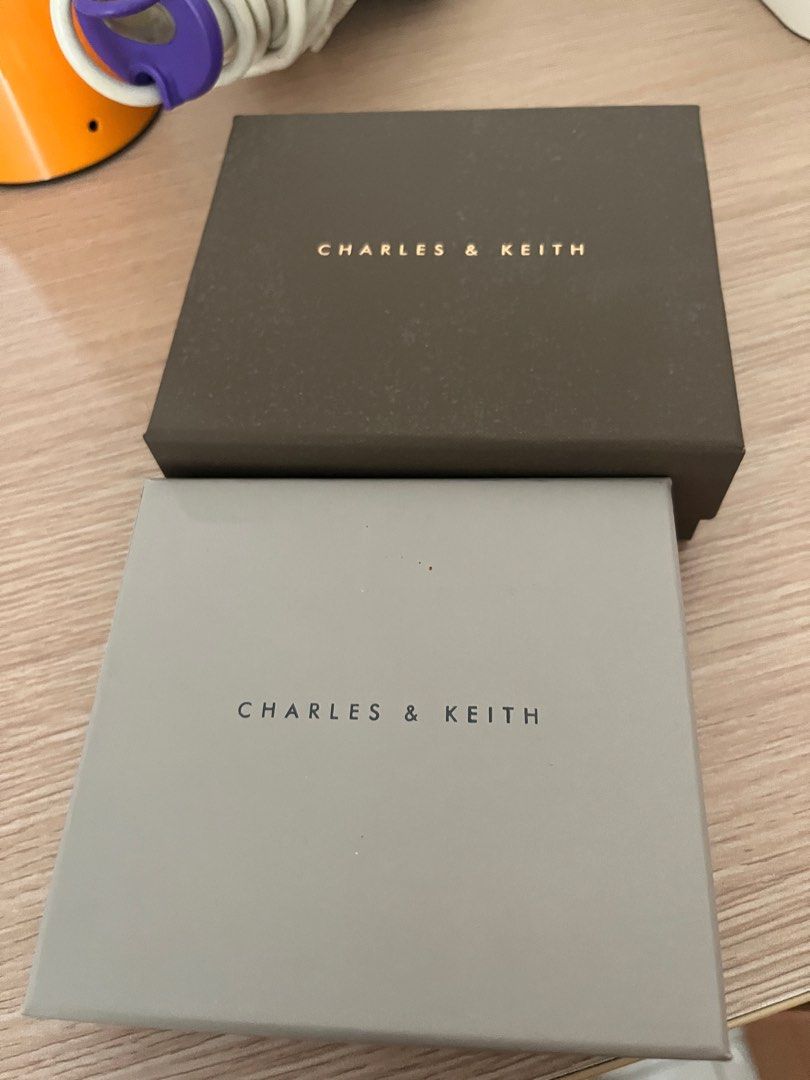 Charles and Keith cardholder boxes, Men's Fashion, Watches ...