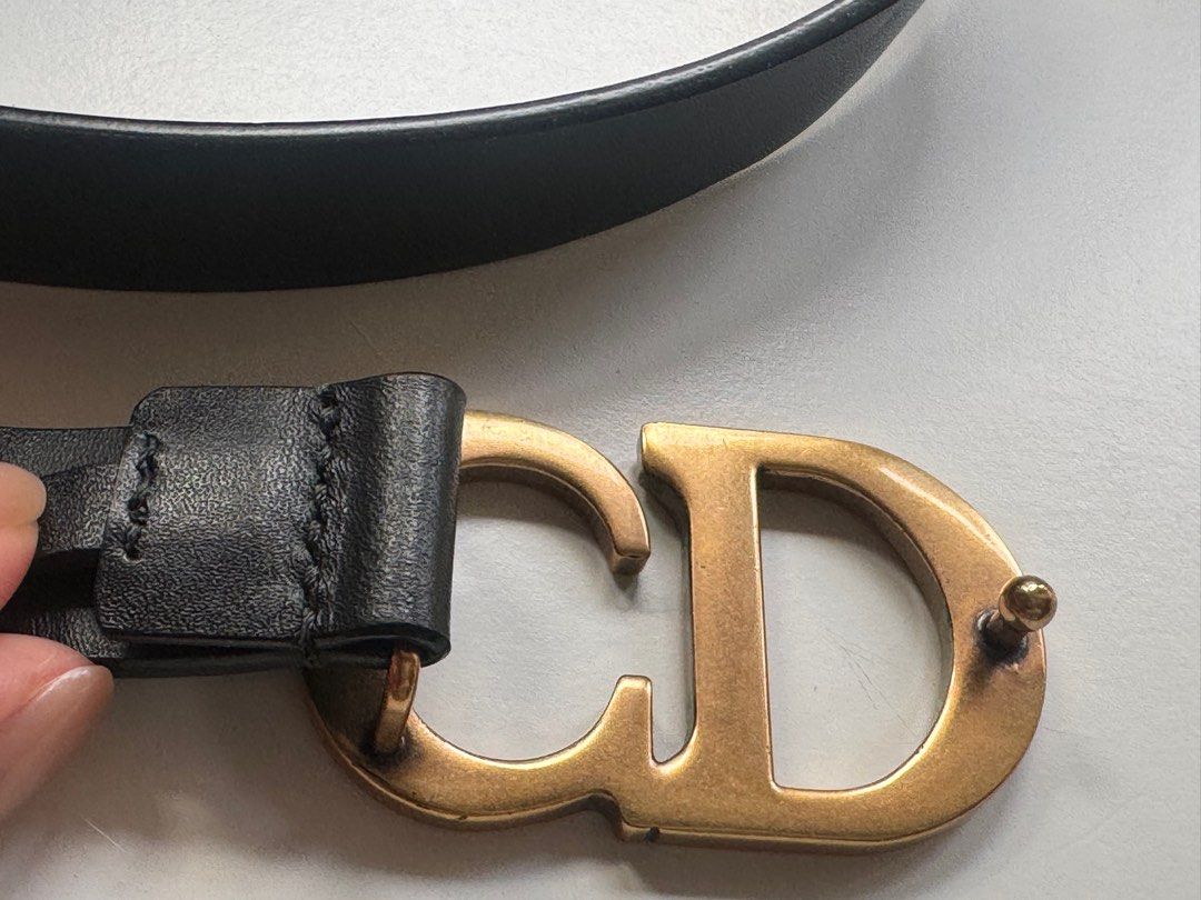 Christian Dior logo belt 2cm thick, 名牌, 飾物及配件 - Carousell