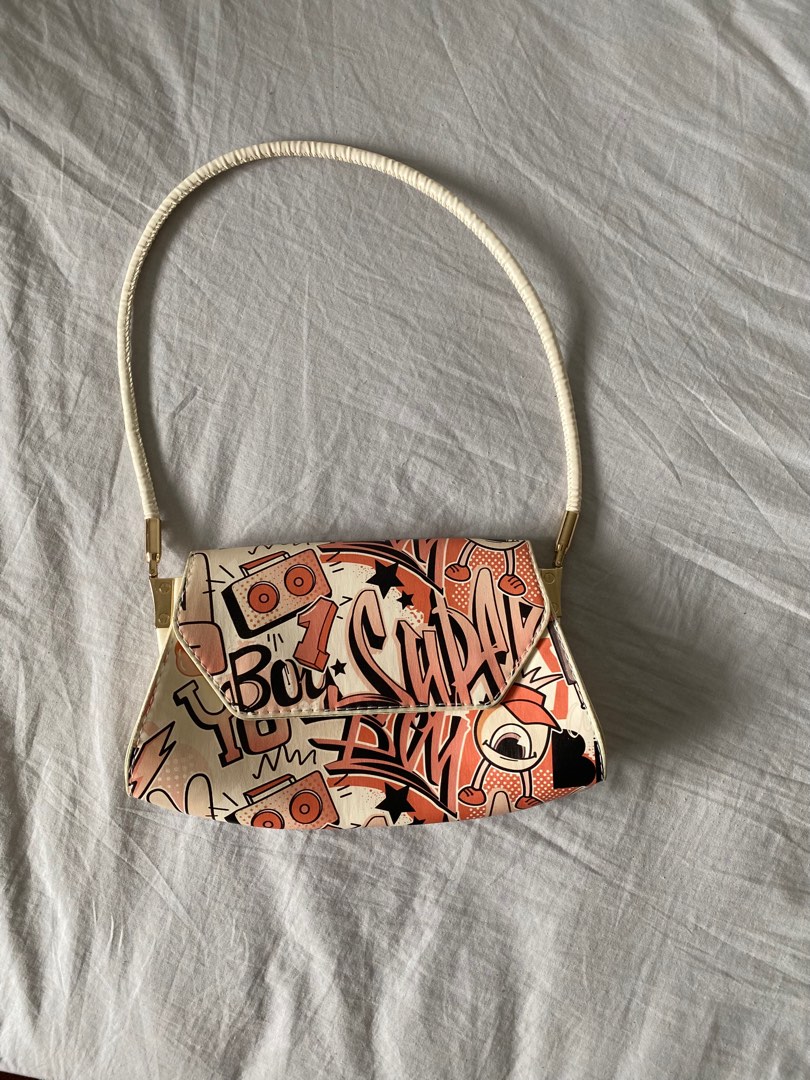 CIARA shoulder bag, Women's Fashion, Bags & Wallets, Shoulder Bags on ...