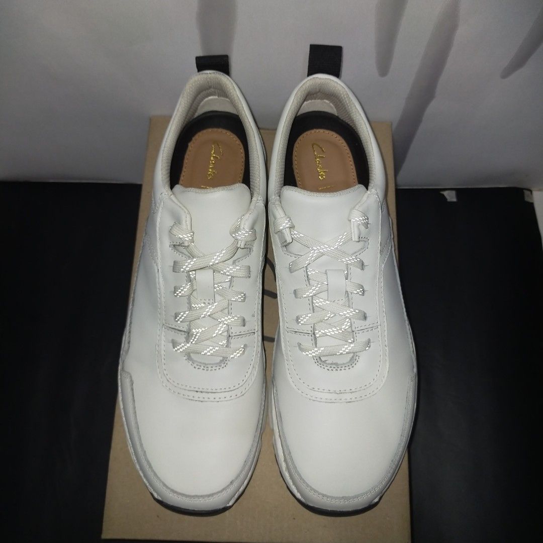 Clarks Tri Fuse Size 42, Fesyen Pria, Sepatu , Sneakers di Carousell